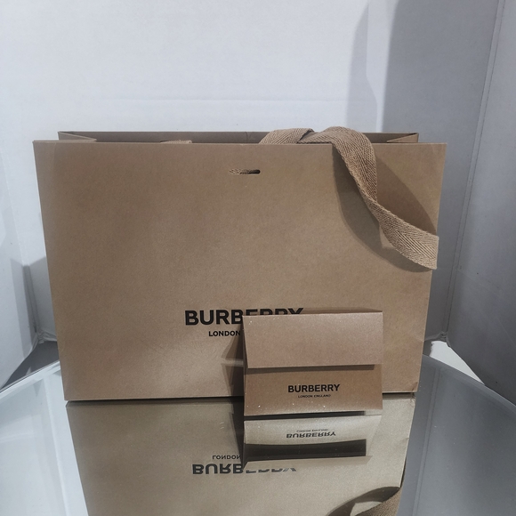 Burberry | Accessories | 0 Authentic Burberry Large Shopping Gift Paper ...
